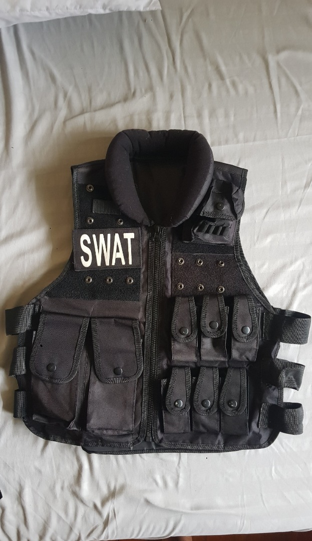 Tactical NWOT Swat vest with holster, Men's Fashion, Tops & Sets, Vests ...