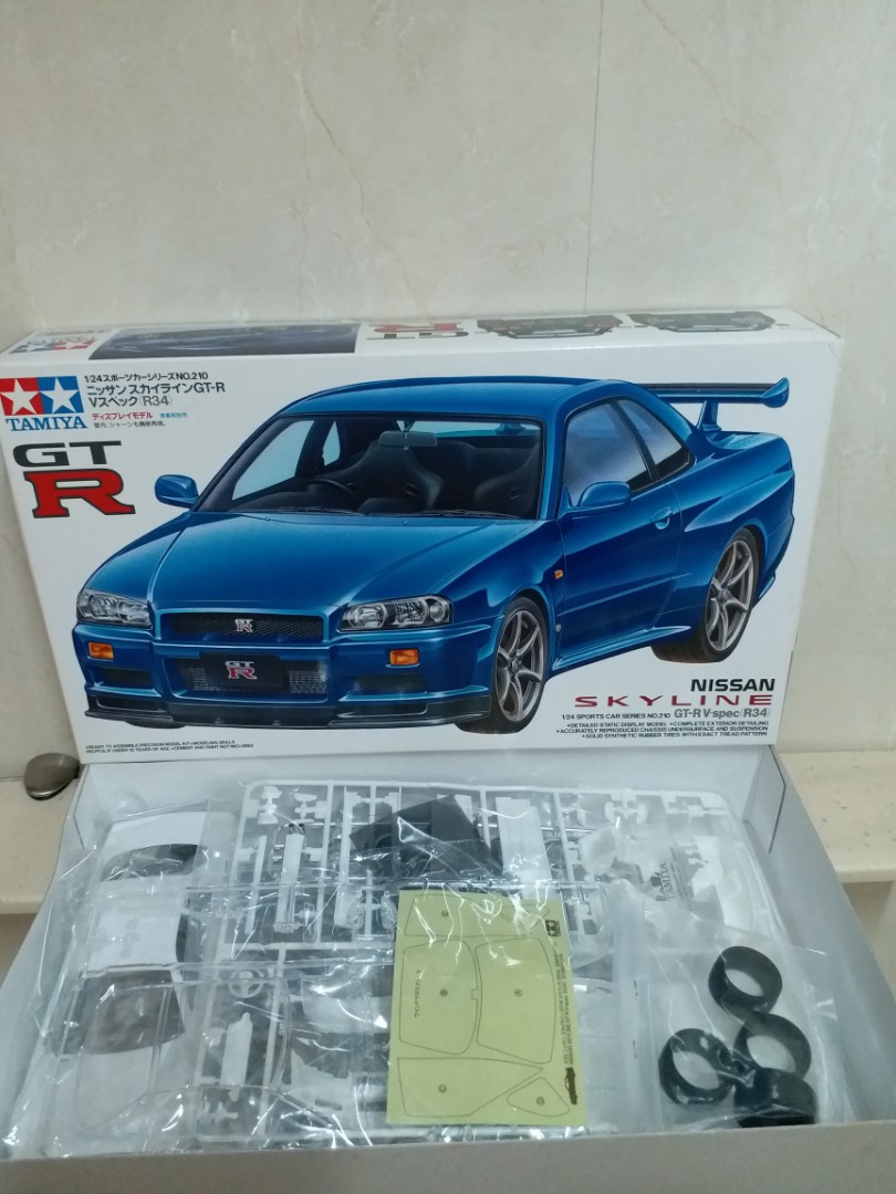 全新Tamiya 1/24 Nissan GT-R Skyline 田宮汽車模型, 興趣及遊戲, 玩具 & 遊戲類 - Carousell