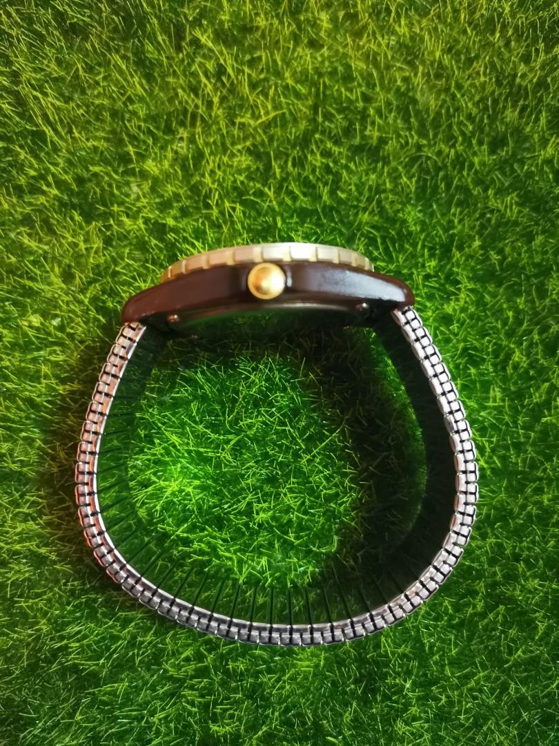 TIMEX QUARTZ 395 LA CELL RETRO, Women's Fashion, Watches & Accessories ...