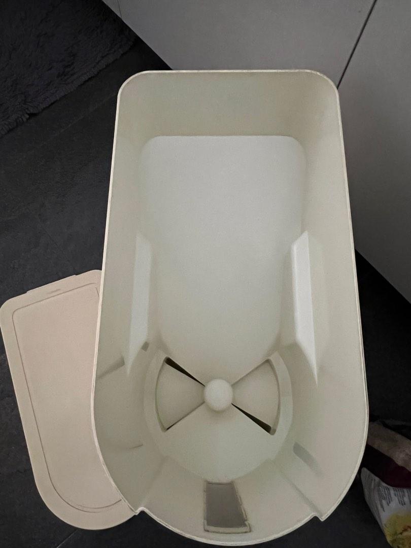 Tupperware Rice Container, Furniture & Home Living, Kitchenware ...