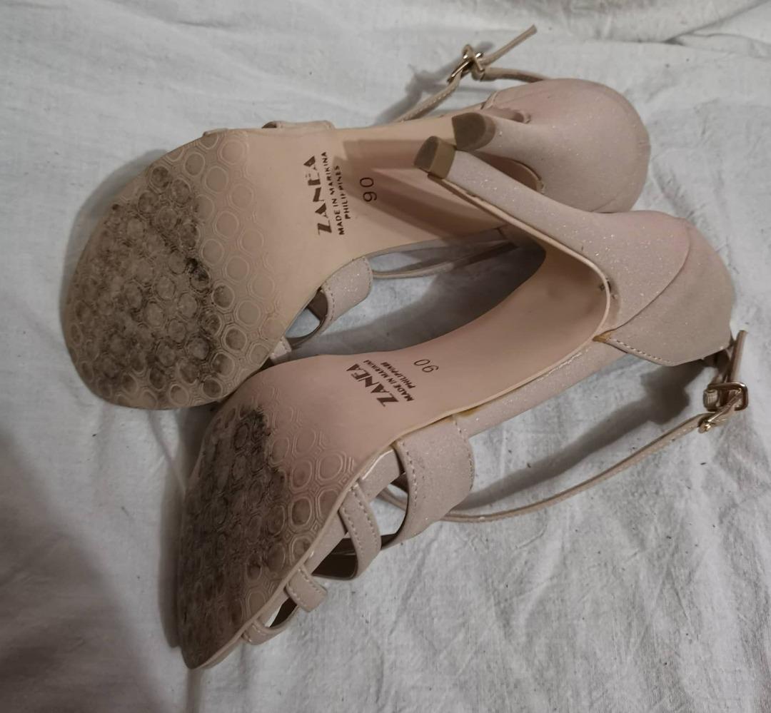 Zanea Nude Strappy Heels, Women's Fashion, Footwear, Heels on Carousell