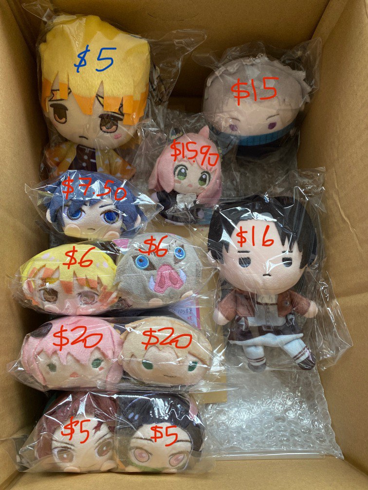 Assorted Anime merchandise jujutsu kaisen demon slayer spy x family ...