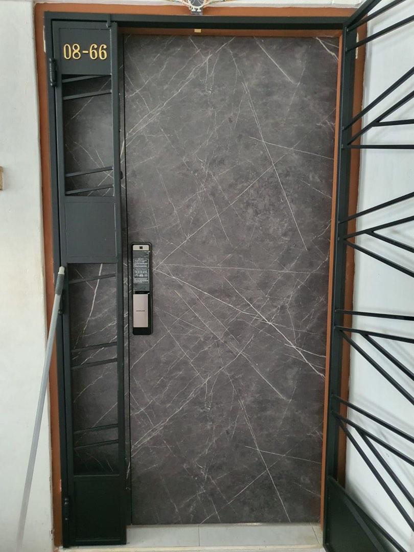 Brand new HDB a bedroom door , main door , fire rated door , condo door ...