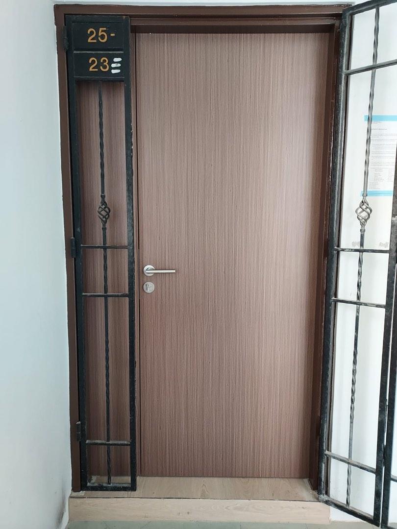 Brand new HDB a bedroom door , main door , fire rated door , condo door ...