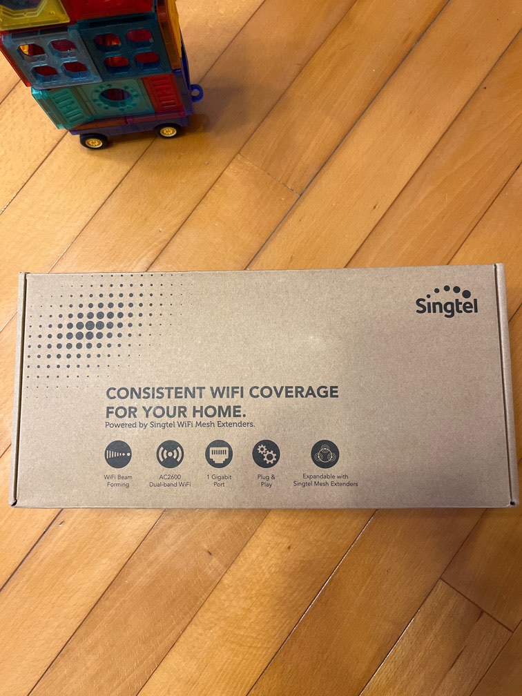 Brand new Wifi Singtel mesh extender, 電腦＆科技, 電腦周邊及配件, Wifi及上網相關產品 ...
