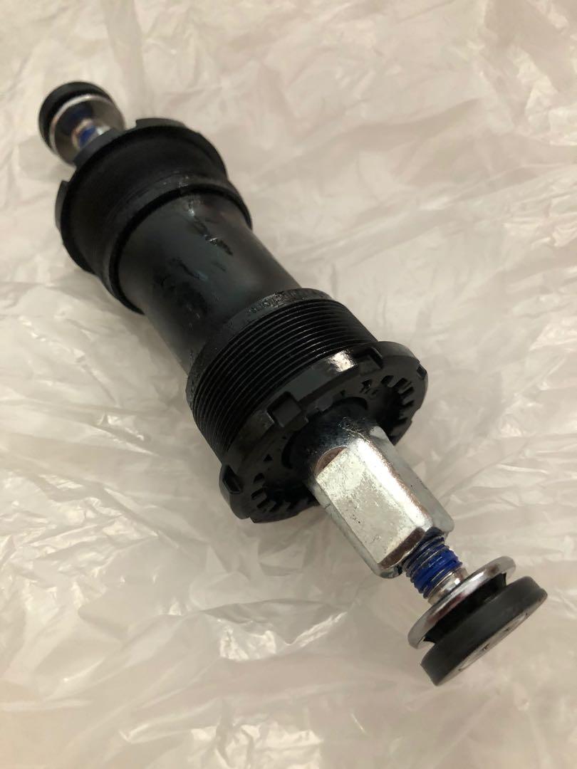 Brompton stock bottom bracket, Sports Equipment, Bicycles & Parts ...