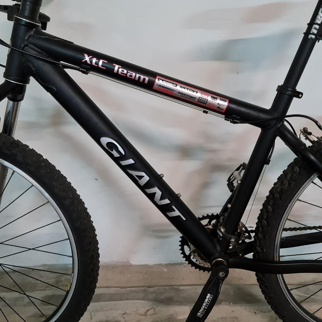 GIANT XtC Team, Sports Equipment, Bicycles & Parts, Bicycles on Carousell