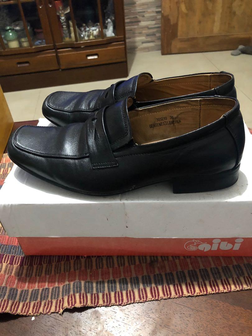 GIBI shoes, Babies & Kids, Babies & Kids Fashion on Carousell