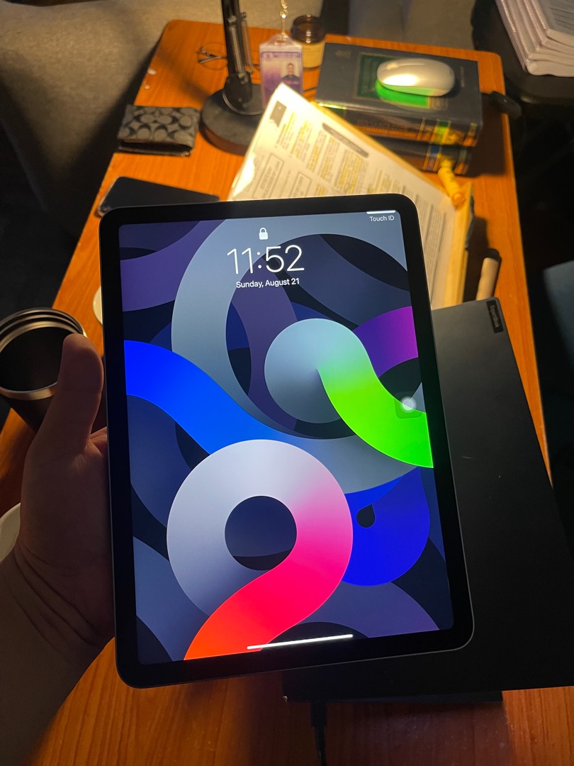 iPad Air 4th Gen 64GB Blue (Wi-fi only), Mobile Phones & Gadgets ...