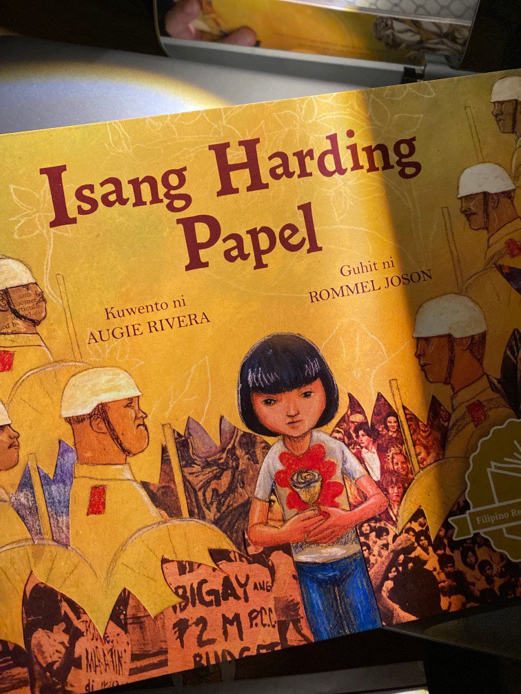 Isang Harding Papel (Augie Rivera), Hobbies & Toys, Books & Magazines ...
