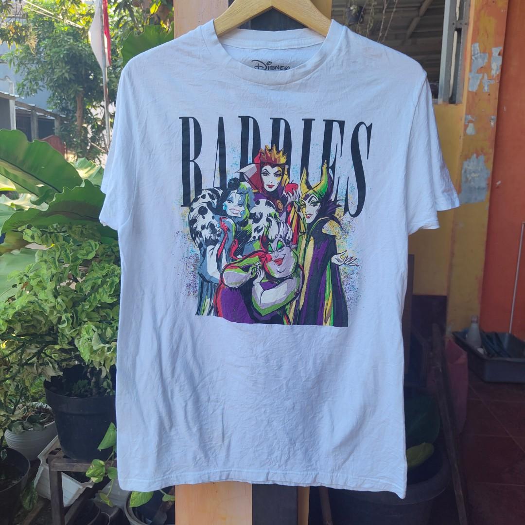 Kaos Disney Baddies by mad engine x disney official size M, Fesyen Pria ...