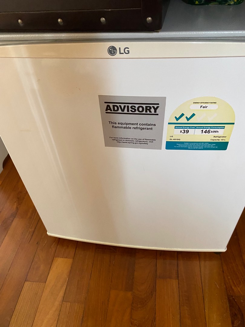 LG mini fridge, TV & Home Appliances, Kitchen Appliances, Refrigerators ...