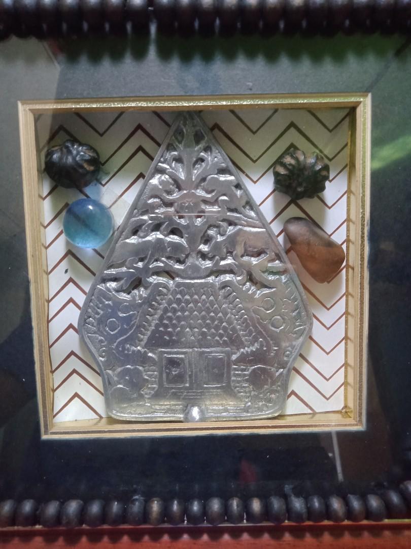 Pajangan antik dan unik, Desain & Kerajinan Tangan, Karya Seni di Carousell