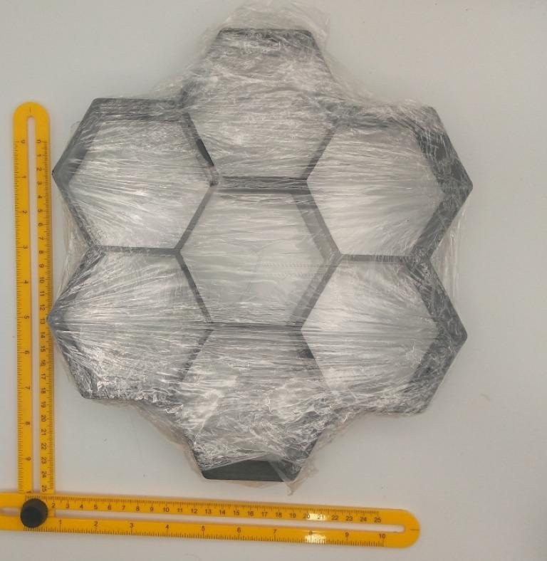 PAVEMENT MOLD Garden Path DIY Cement Mold Small Hexagon Pattern ...
