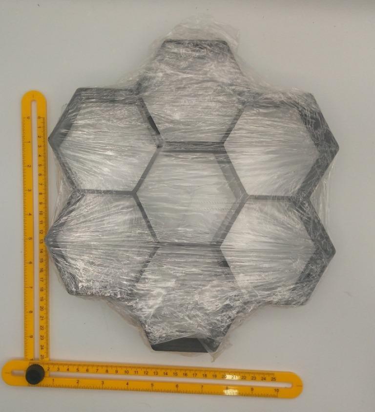 PAVEMENT MOLD Garden Path DIY Cement Mold Small Hexagon Pattern ...