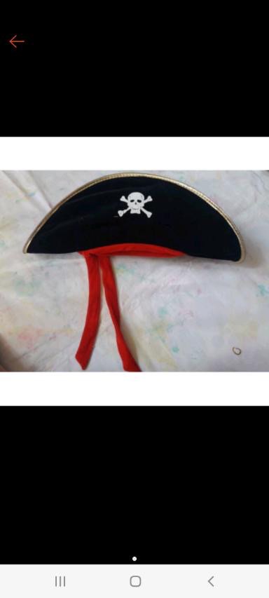 Pirate hat, Men's Fashion, Watches & Accessories, Caps & Hats on Carousell