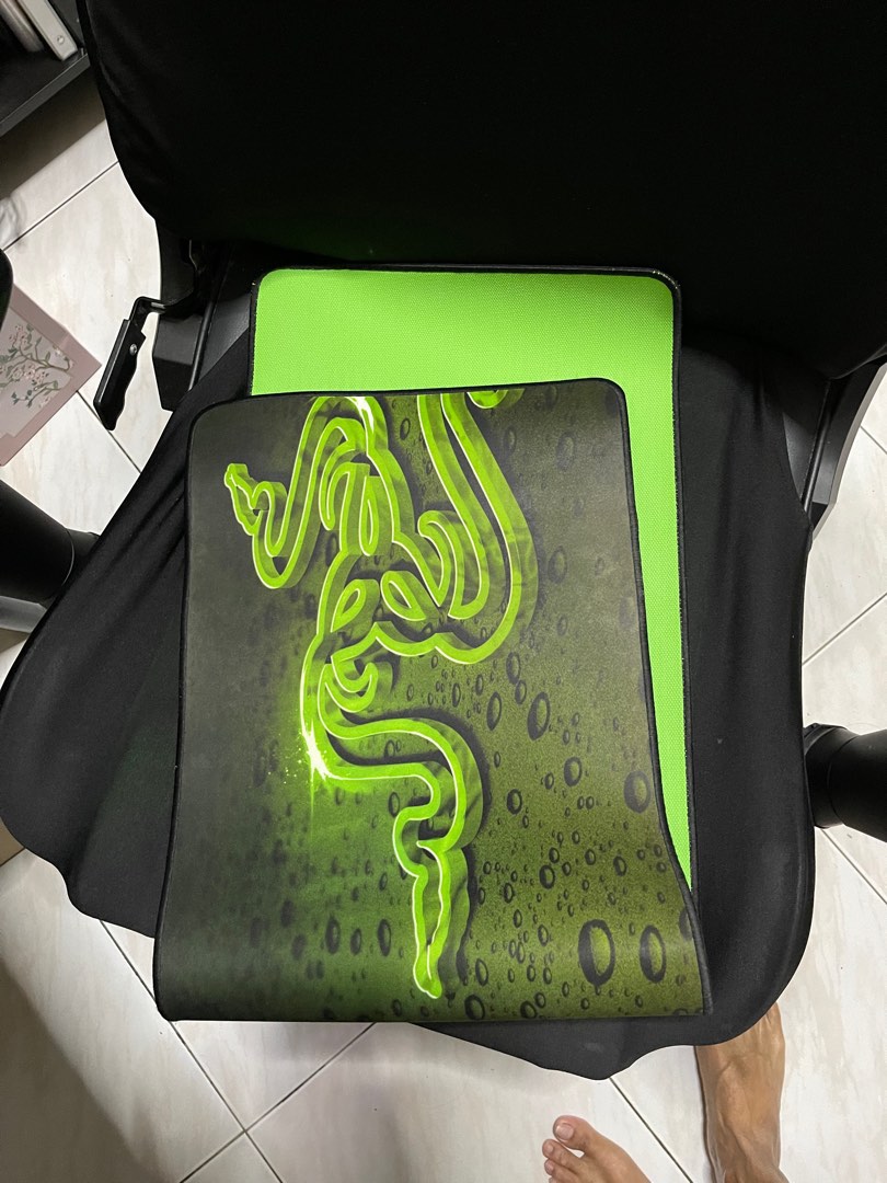 Razer speed mat extended, Computers & Tech, Desktops on Carousell
