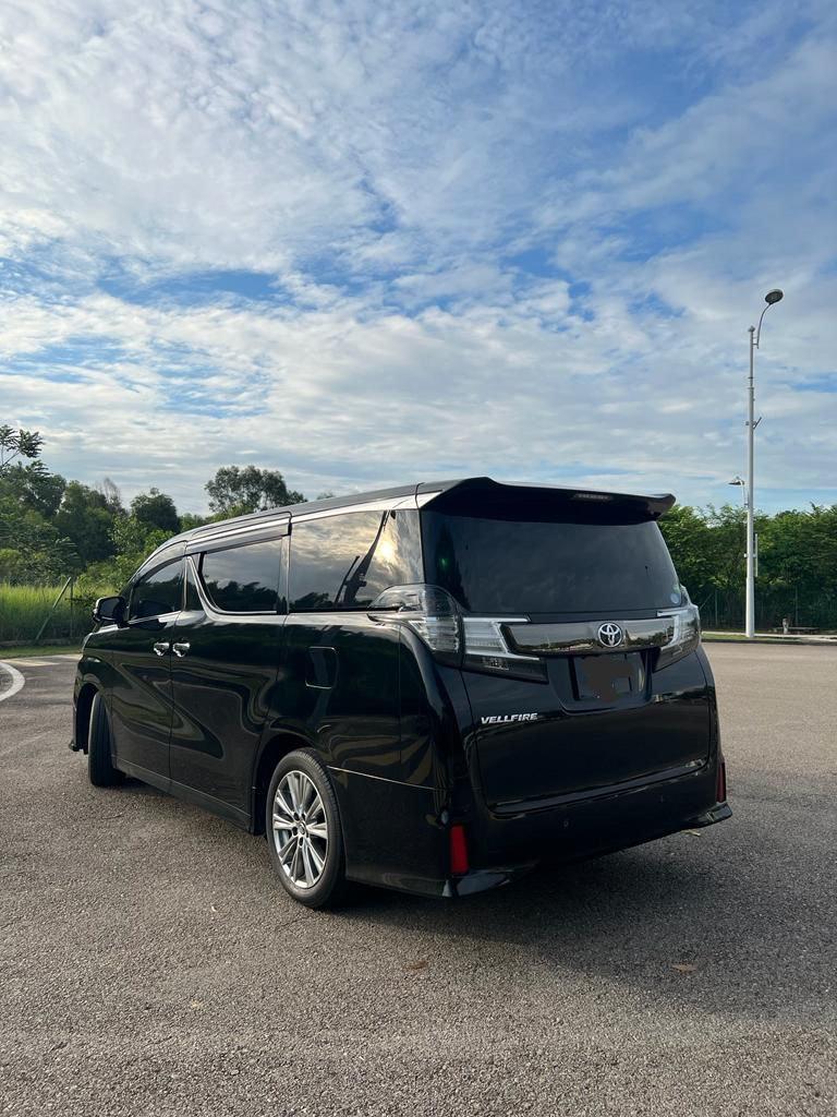 SEWA TOYOTA VELLFIRE GOLDEN EYE, Cars, Vehicle Rentals on Carousell