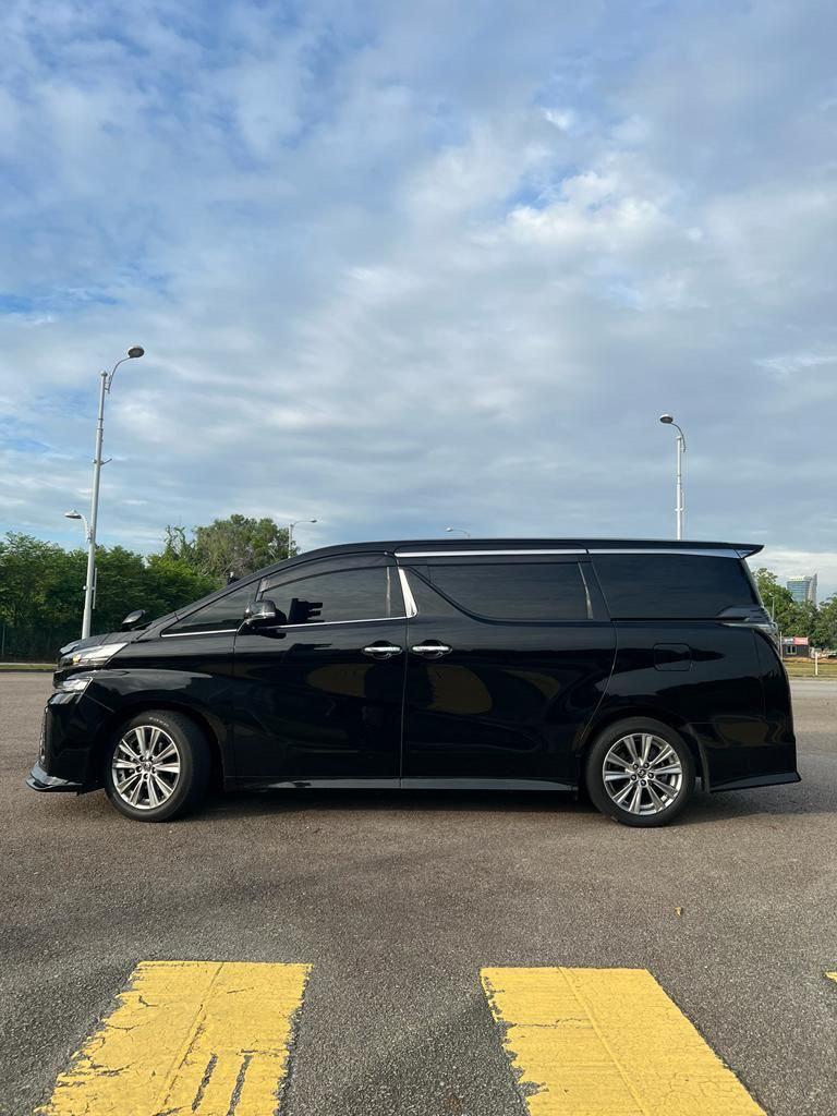 SEWA TOYOTA VELLFIRE GOLDEN EYE, Cars, Vehicle Rentals on Carousell