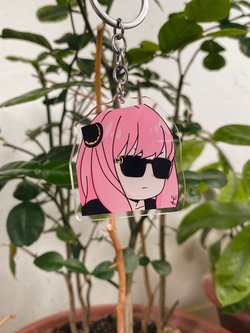 STARLIGHT ANYA KEYCHAIN, Hobbies & Toys, Stationery & Craft, Art ...