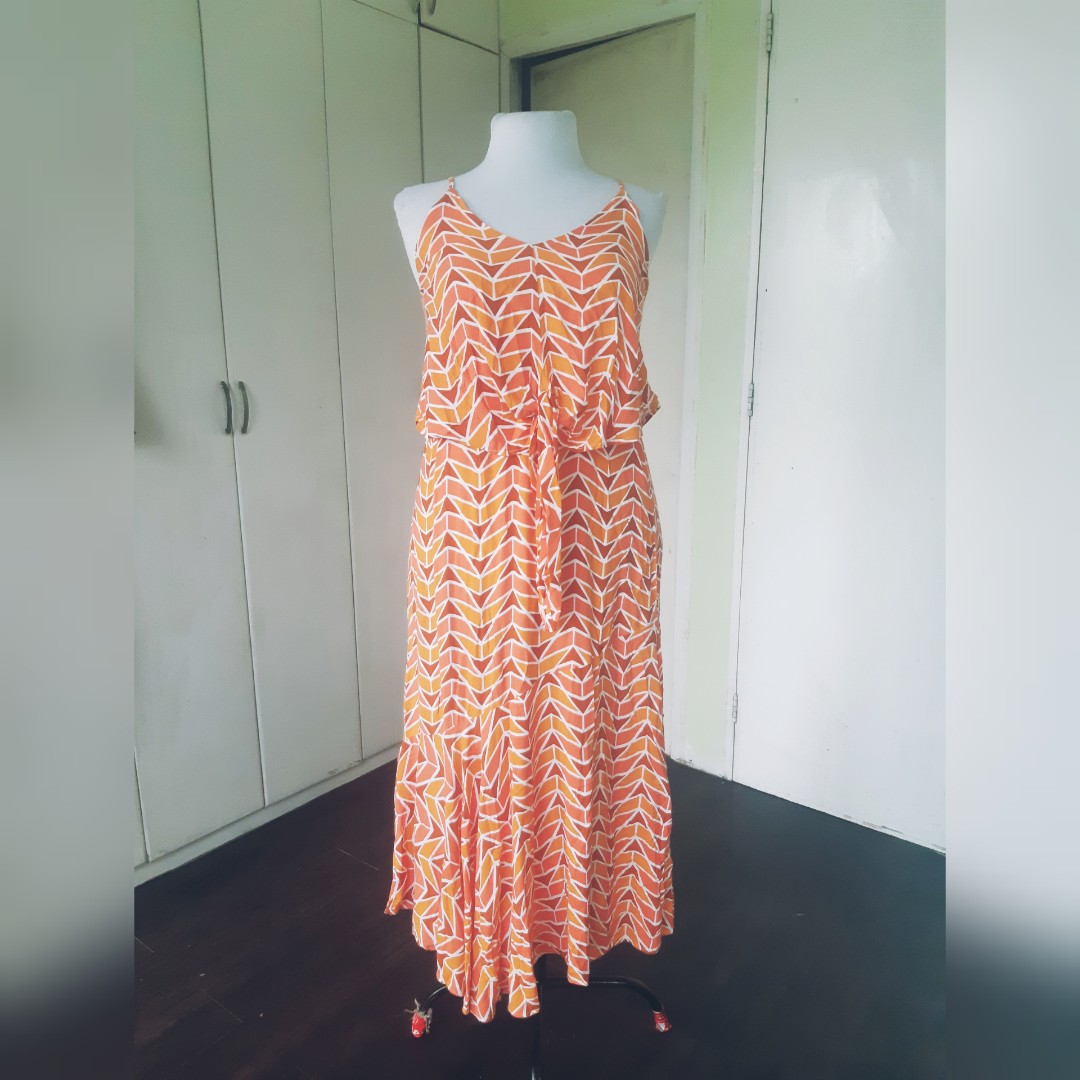 Symmetrical maxi dress, Women's Fashion, Dresses & Sets, Dresses on ...
