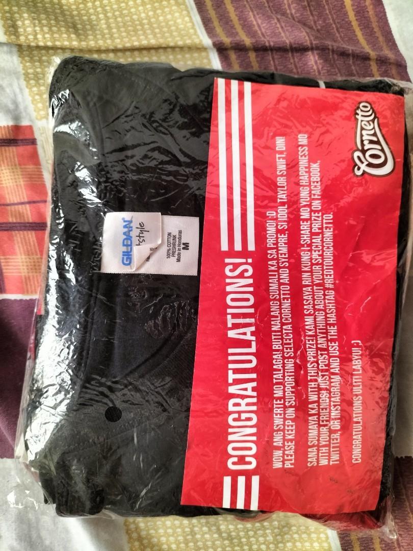 Taylor Swift - Red Tour Cornetto (Bundle), Hobbies & Toys, Memorabilia ...