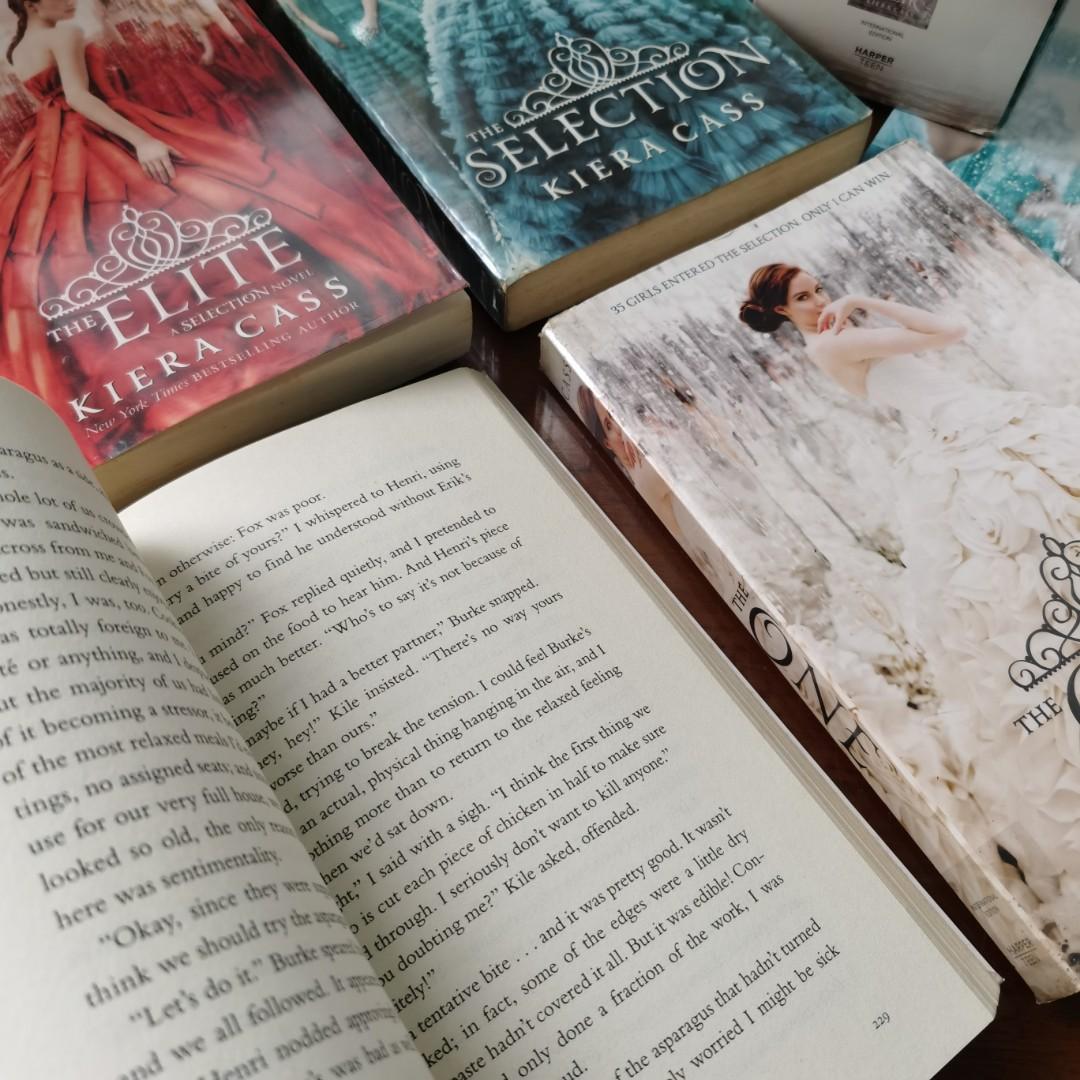 [Book collection] The selection novellas series, Hobbies & Toys, Books ...