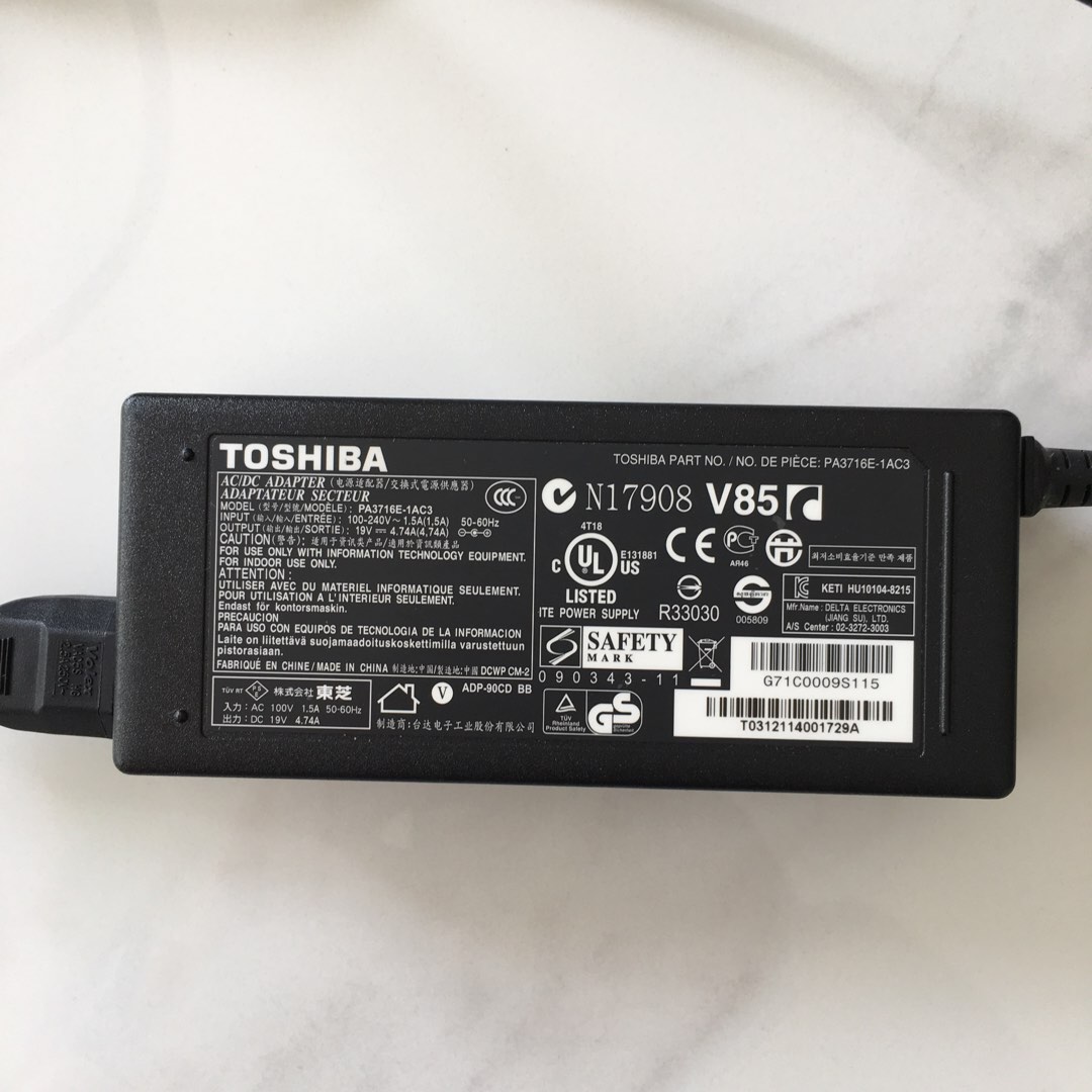 Toshiba AC Power Adapter, Computers & Tech, Parts & Accessories, Cables ...