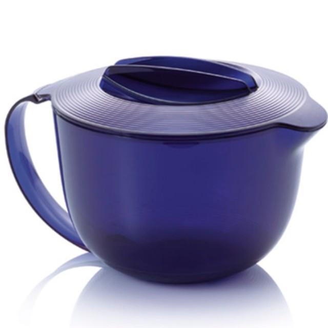 Tupperware MicroCook Pitcher 1L, Furniture & Home Living, Kitchenware ...