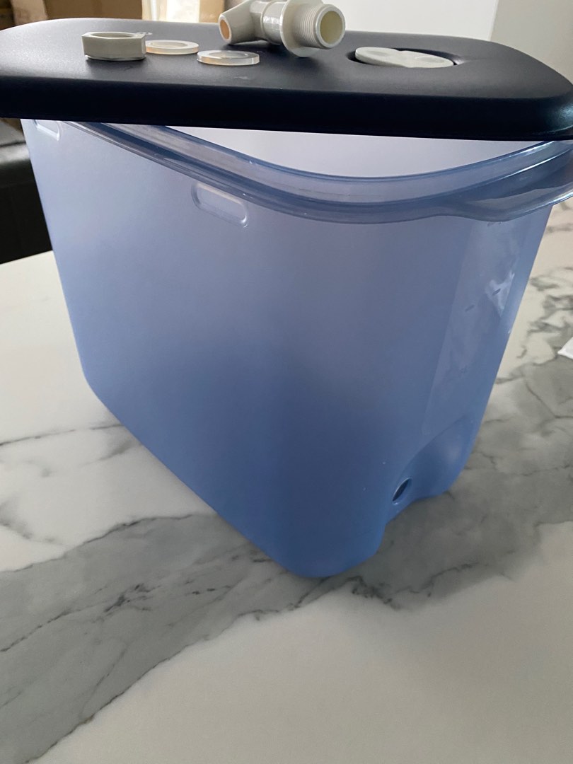 Tupperware Water wonder all 10L, TV & Home Appliances, Kitchen ...