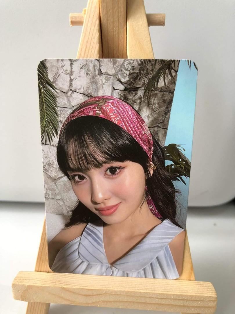 Twice Momo photocard, Hobbies & Toys, Memorabilia & Collectibles, K ...