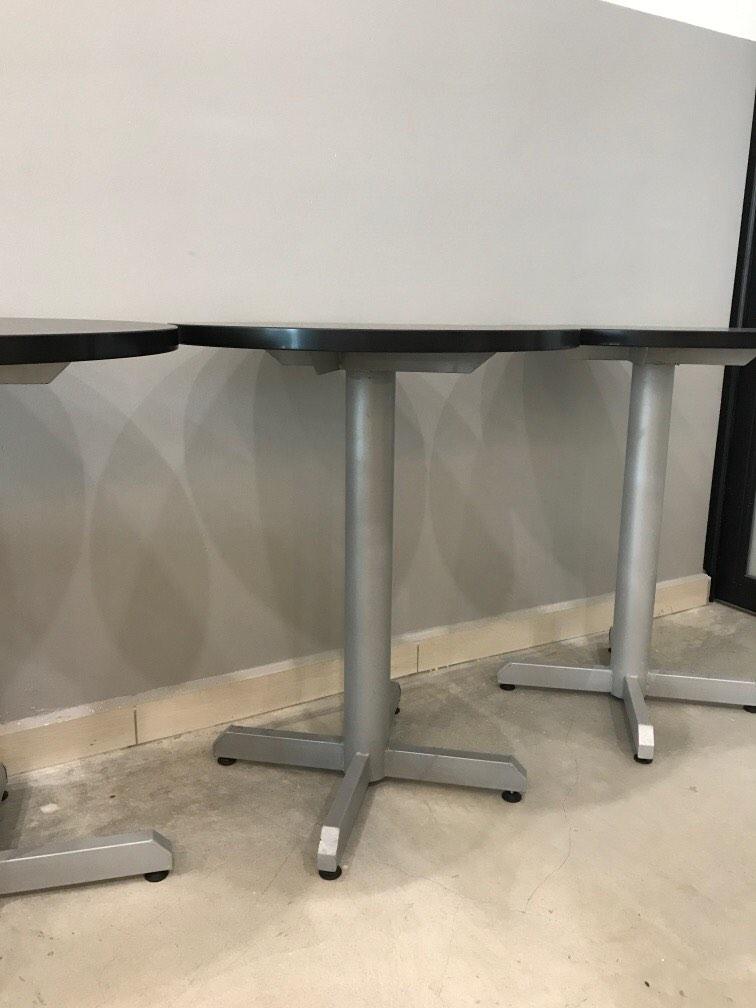 2ft Table, Furniture & Home Living, Furniture, Tables & Sets on Carousell