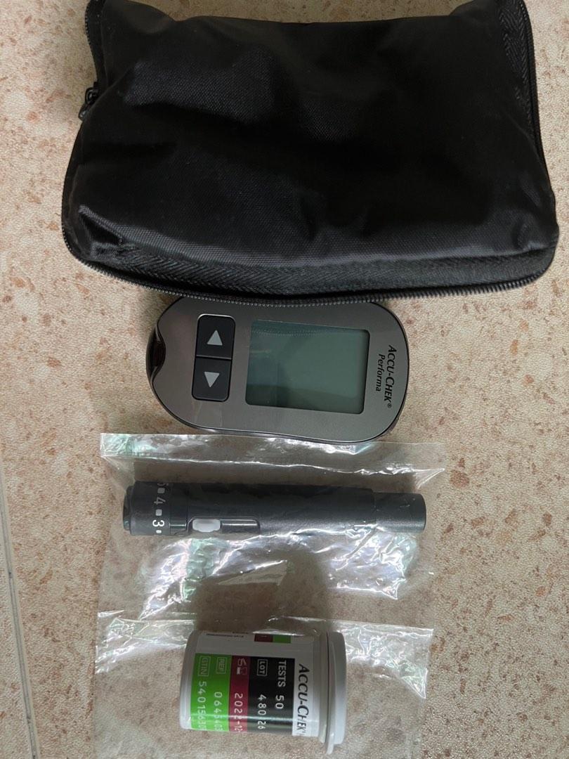 Accu-Chek performa, Health & Nutrition, Health Monitors & Weighing ...