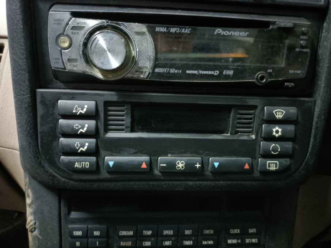 Bmw E36 Ac Control Digital Original, Auto Accessories on Carousell