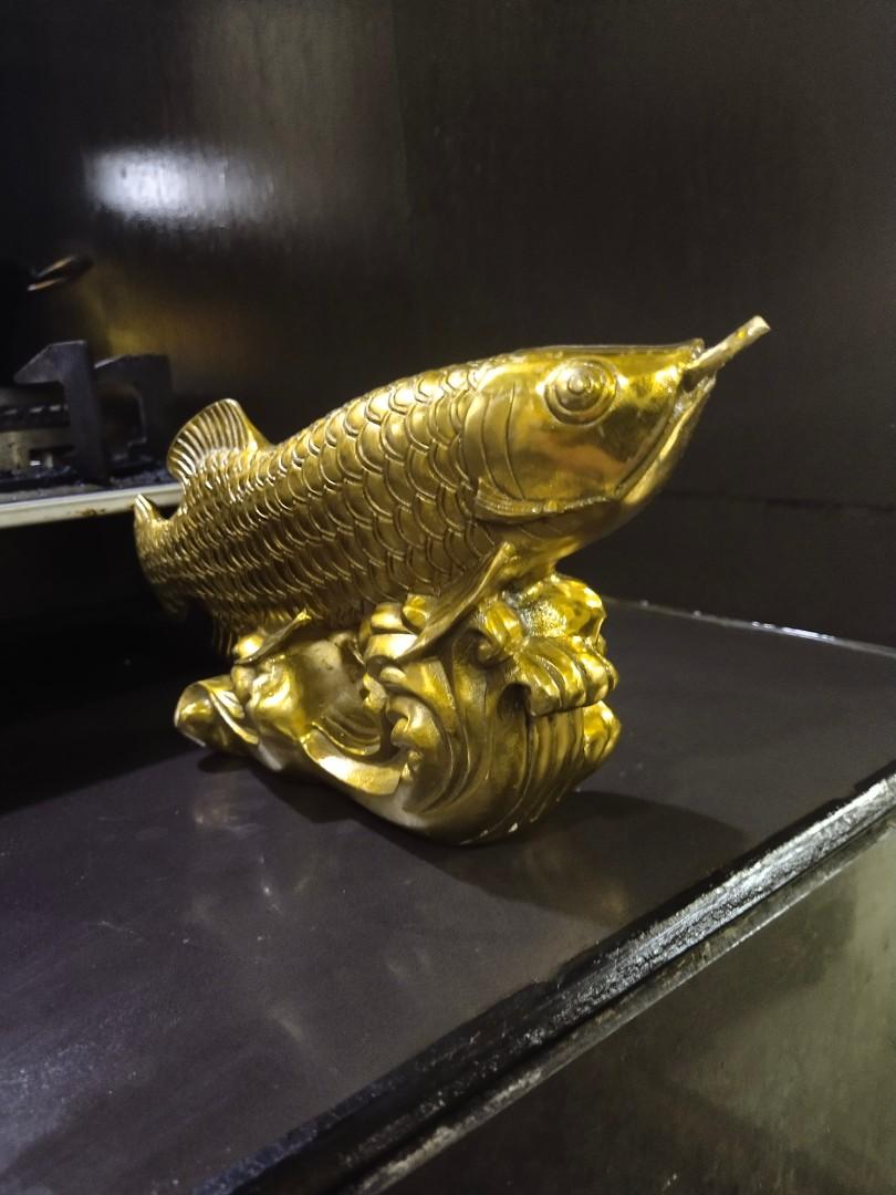 Brass lucky arowana statue display, Hobbies & Toys, Memorabilia ...