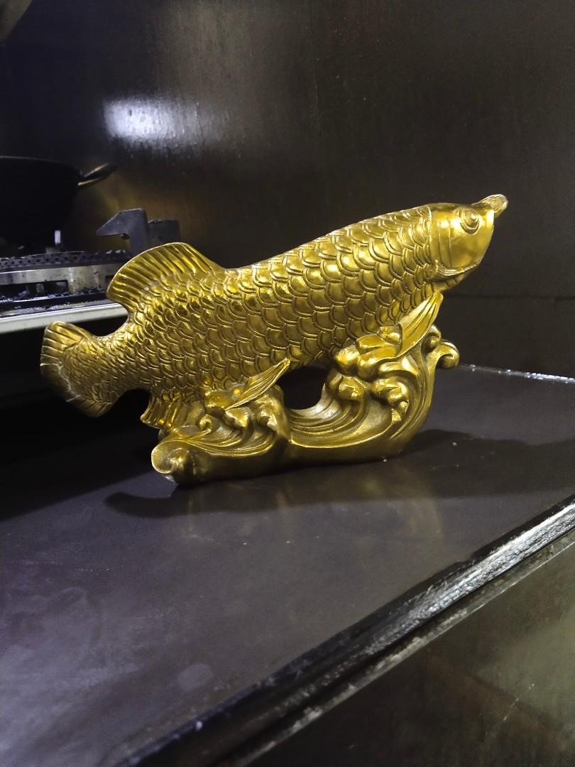 Brass lucky arowana statue display, Hobbies & Toys, Memorabilia ...