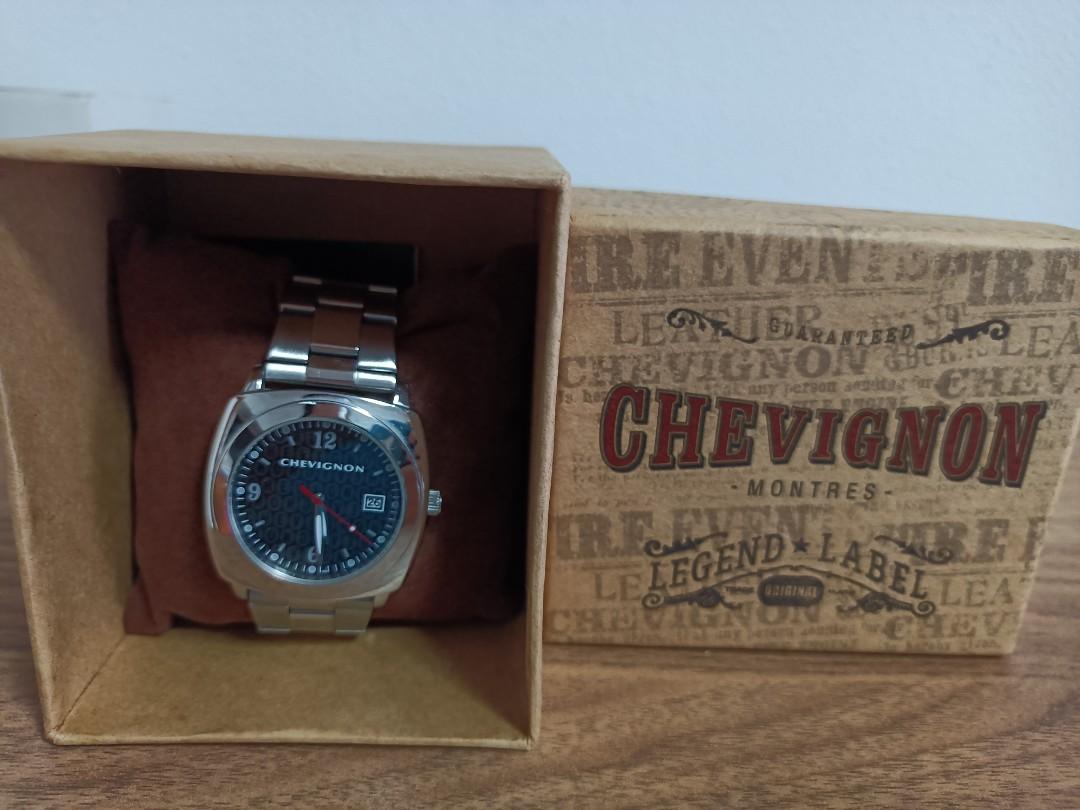 Chevignon stainless steel watch, Women's Fashion, Watches & Accessories ...