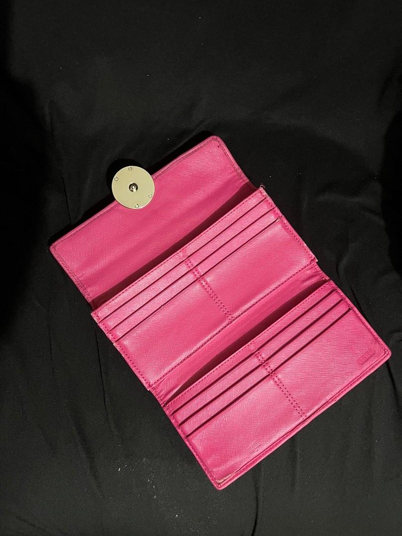 coach authentic trifold pink wallet, Women's Fashion, Bags & Wallets ...