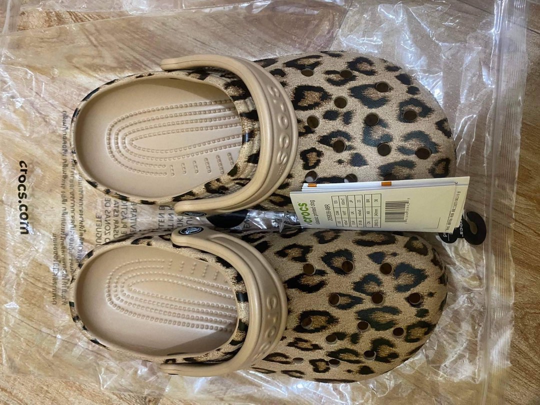 Crocs leopard, Men's Fashion, Footwear, Slippers & Slides on Carousell