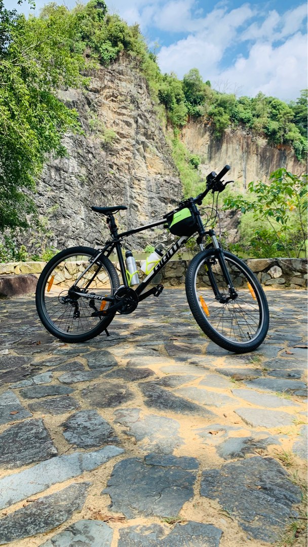 Giant MTB ATX(XL) 27.5”, Sports Equipment, Bicycles & Parts, Bicycles ...