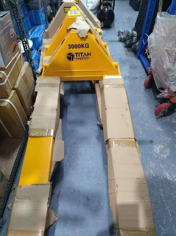 Hand Pallet, Commercial & Industrial, Construction Tools & Equipment on ...