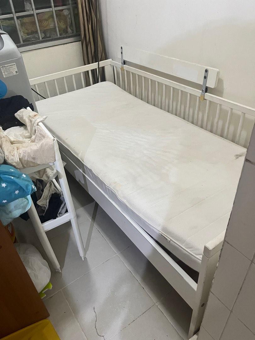 IKEA bed suitable for helpers, Furniture & Home Living, Furniture, Bed ...