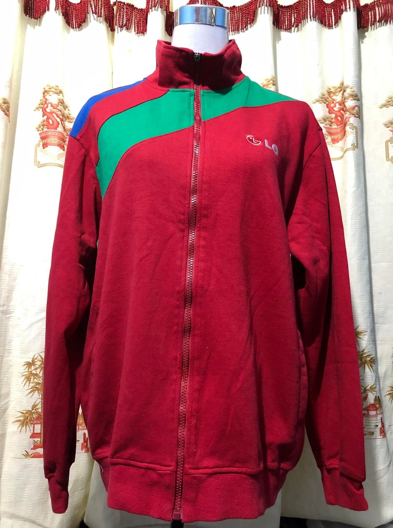 LG Jacket, Men's Fashion, Coats, Jackets and Outerwear on Carousell