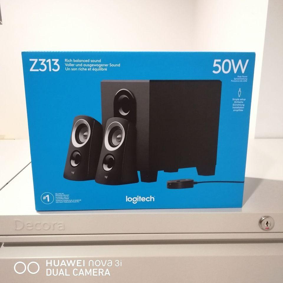 Logitech Z Speaker System With Subwoofer Audio Soundbars Speakers Amplifiers On Carousell