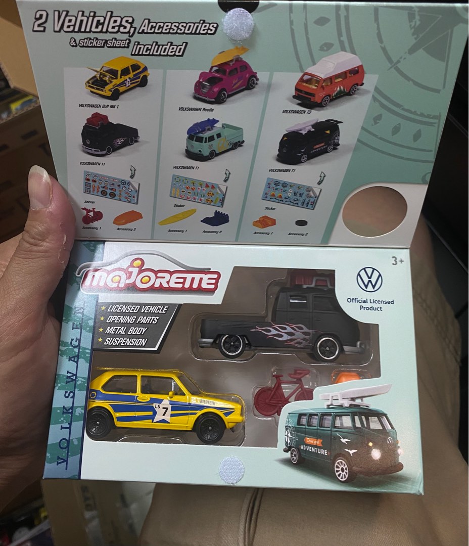 Majorette VW Volkswagen Set T1 & Golf, 興趣及遊戲, 玩具 & 遊戲類 - Carousell