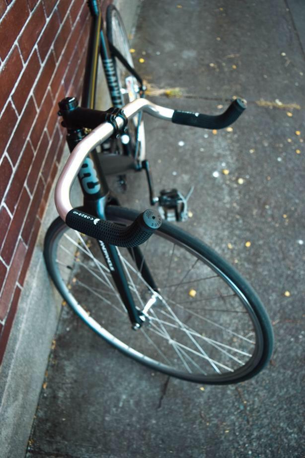 Nitto RB-021 Pursuit Handlebars, Sports Equipment, Bicycles & Parts ...