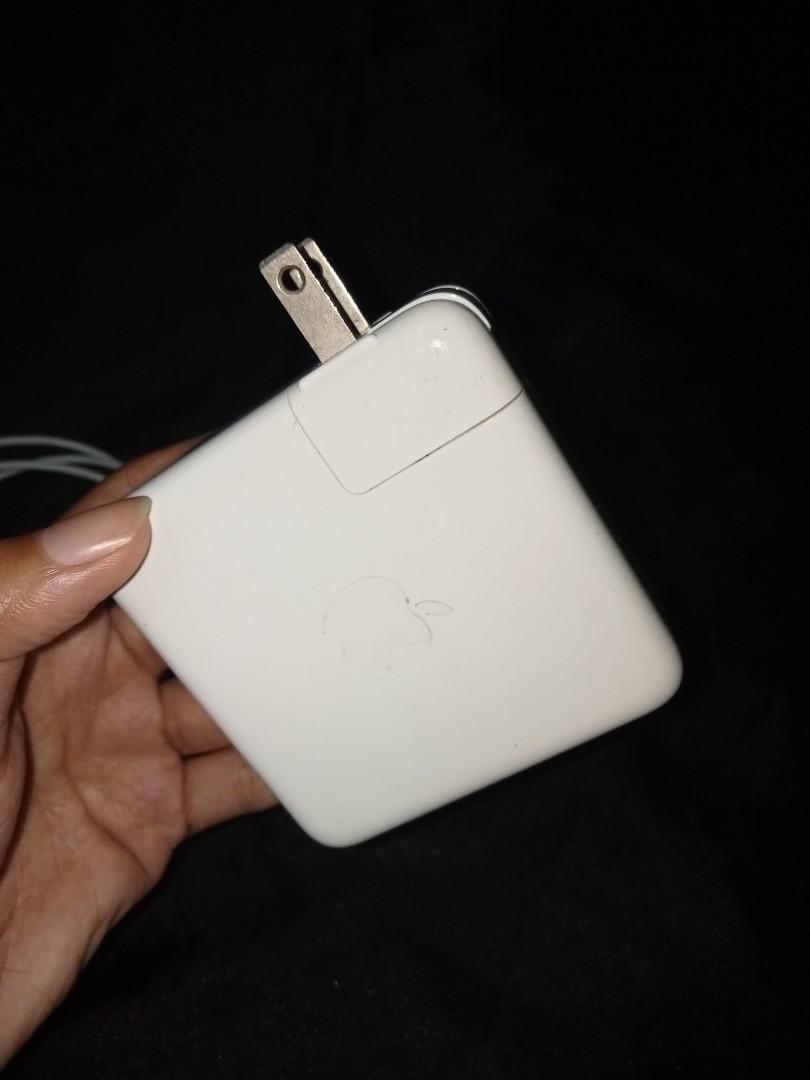 Original Apple 61W USB-C Power Adapter/ Original Apple 1m USB-C Cable ...