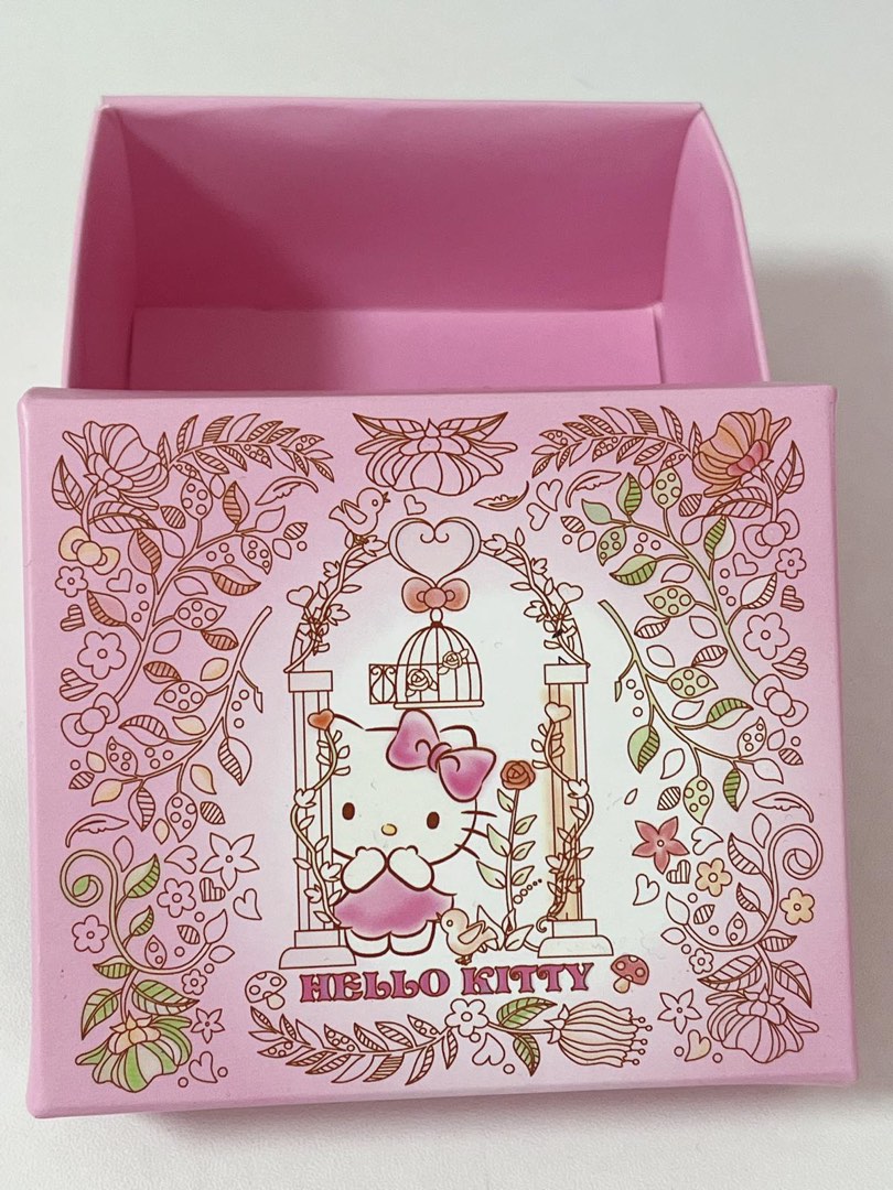 Poh heng hello kitty box only, Furniture & Home Living, Home ...