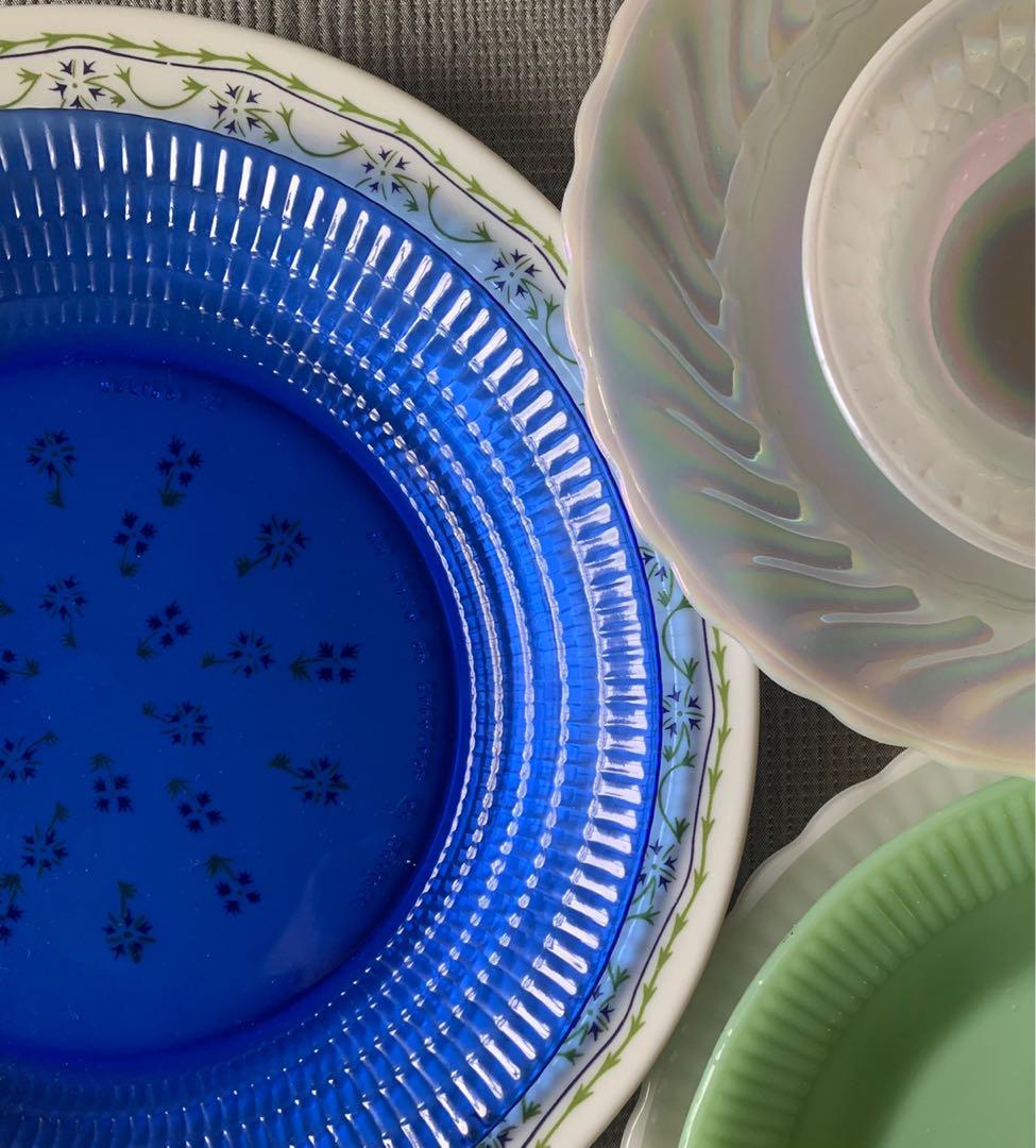 PYREX ENGLAND LARGE dinner plates, Furniture & Home Living, Kitchenware ...