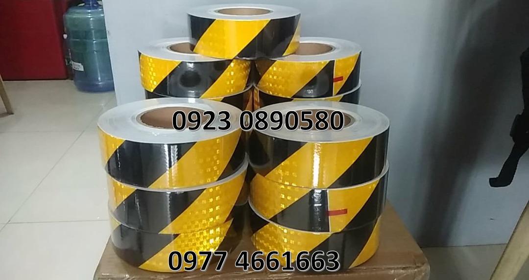 Reflectorized sticker 10, Commercial & Industrial, Construction Tools ...